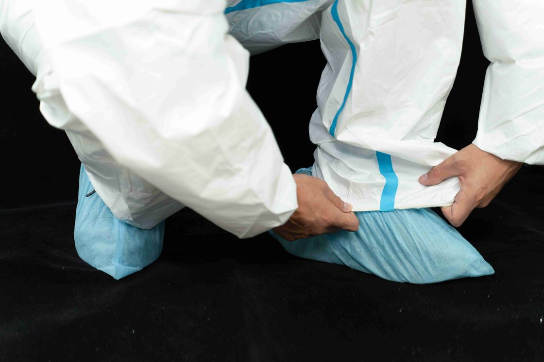 Type4B/5B/6B Blue Tape MP Disposable Protective Coverall With Hood ...